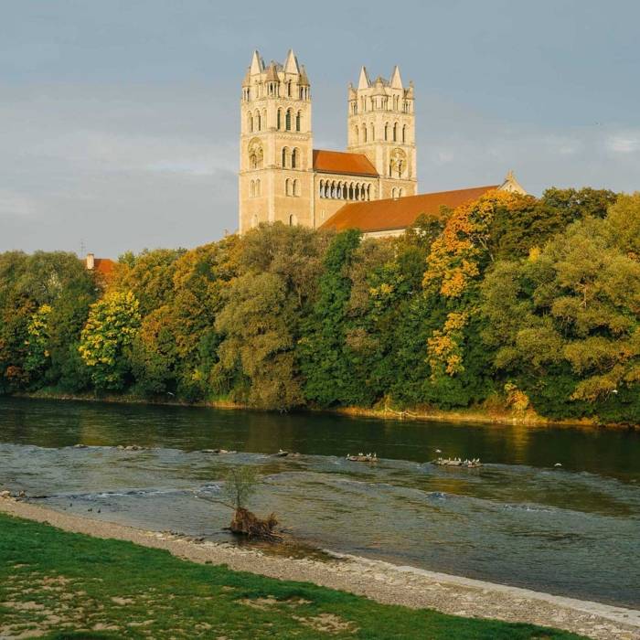 The Isar river: The flow of life in Munich | simply Munich