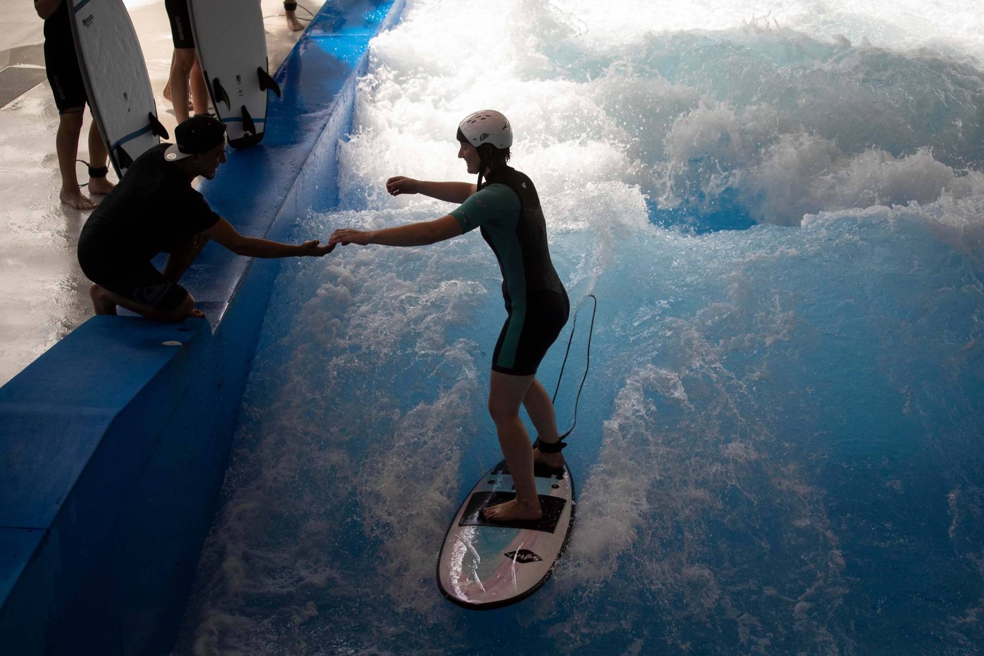 River surfing in Munich | simply Munich