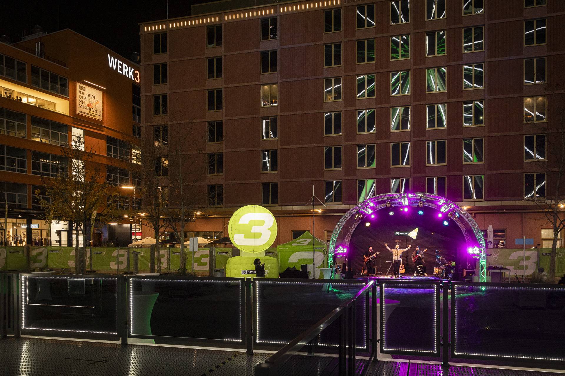 Ferris wheel concert at umadum | simply Munich