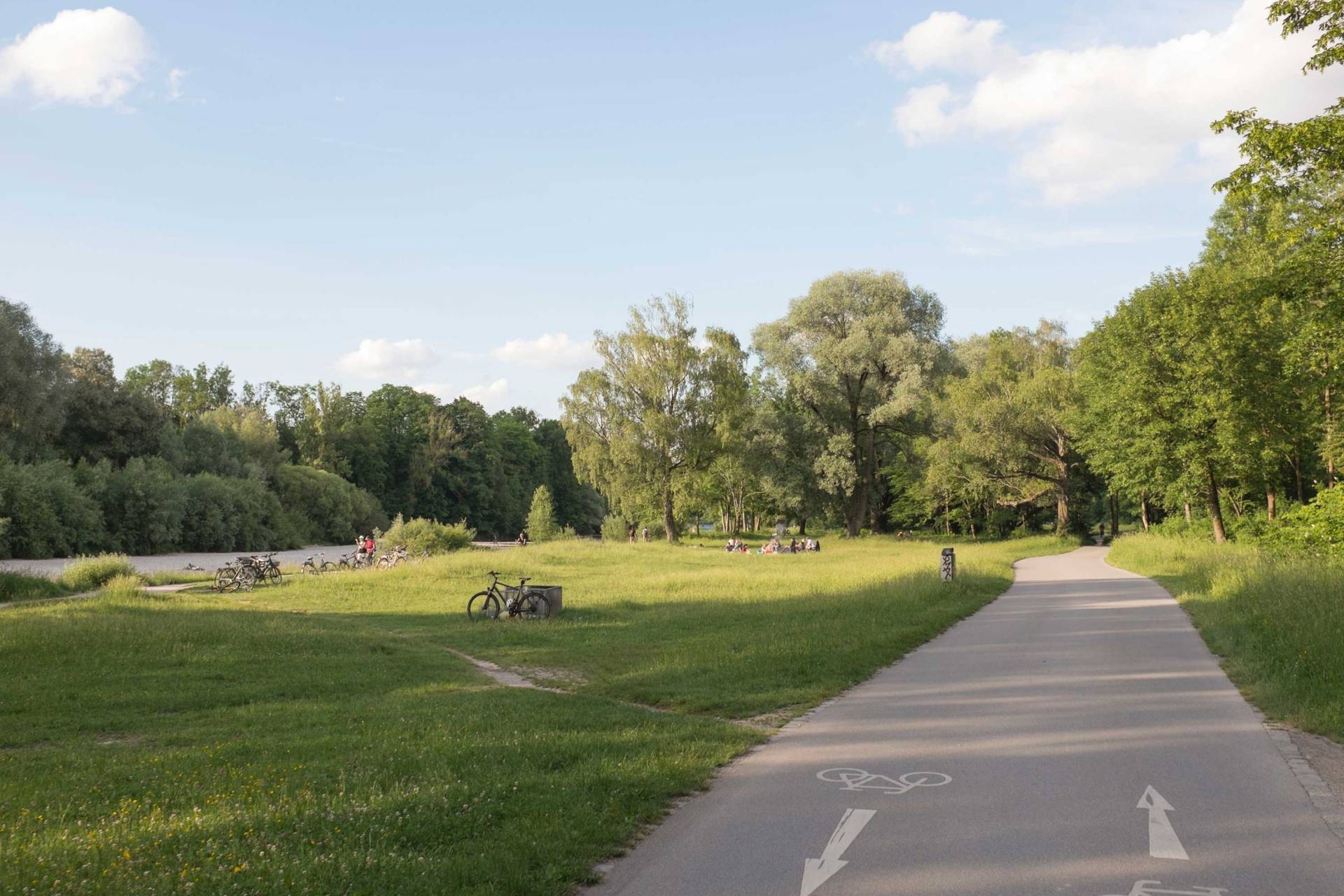 The Isar river: The flow of life in Munich | simply Munich
